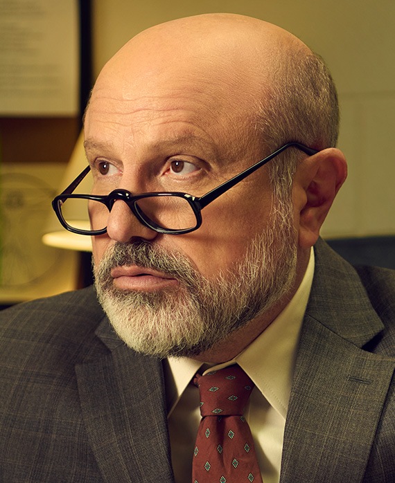 Enrico Colantoni As Principal Grant Moretti Fx S English Teacher