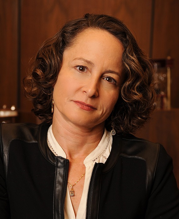 Nina Jacobson | Executive Producer | American Crime Story on FX