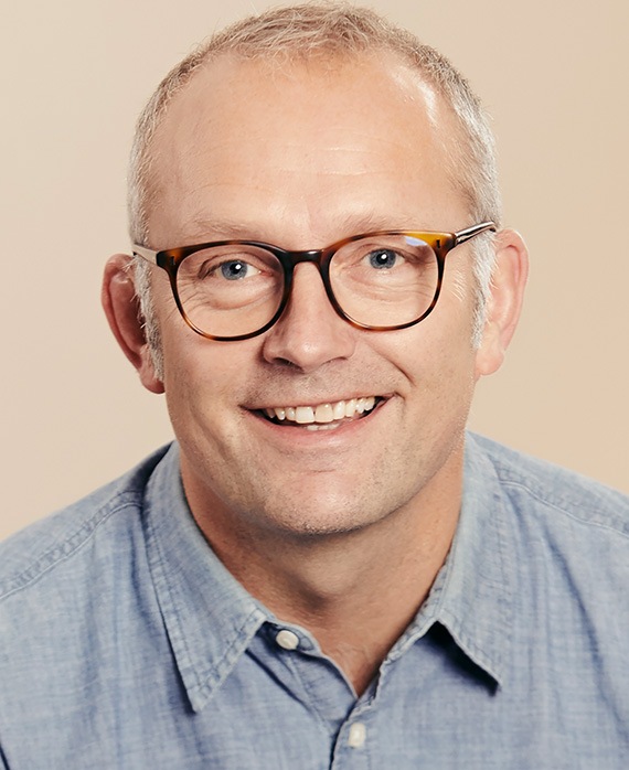 Rob Aslett | Executive Producer | Breeders on FX