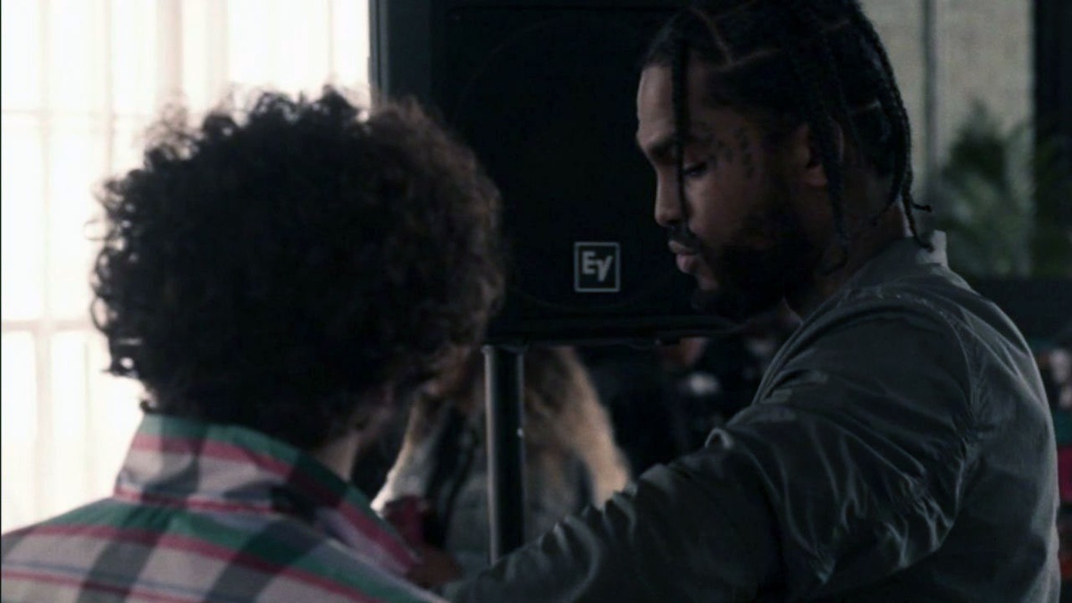 Selected Scenes | DAVE on FX